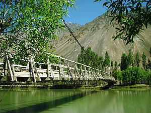 Panoramic Pakistan >Highlights 2009 >SHANDAAR SHANDUR